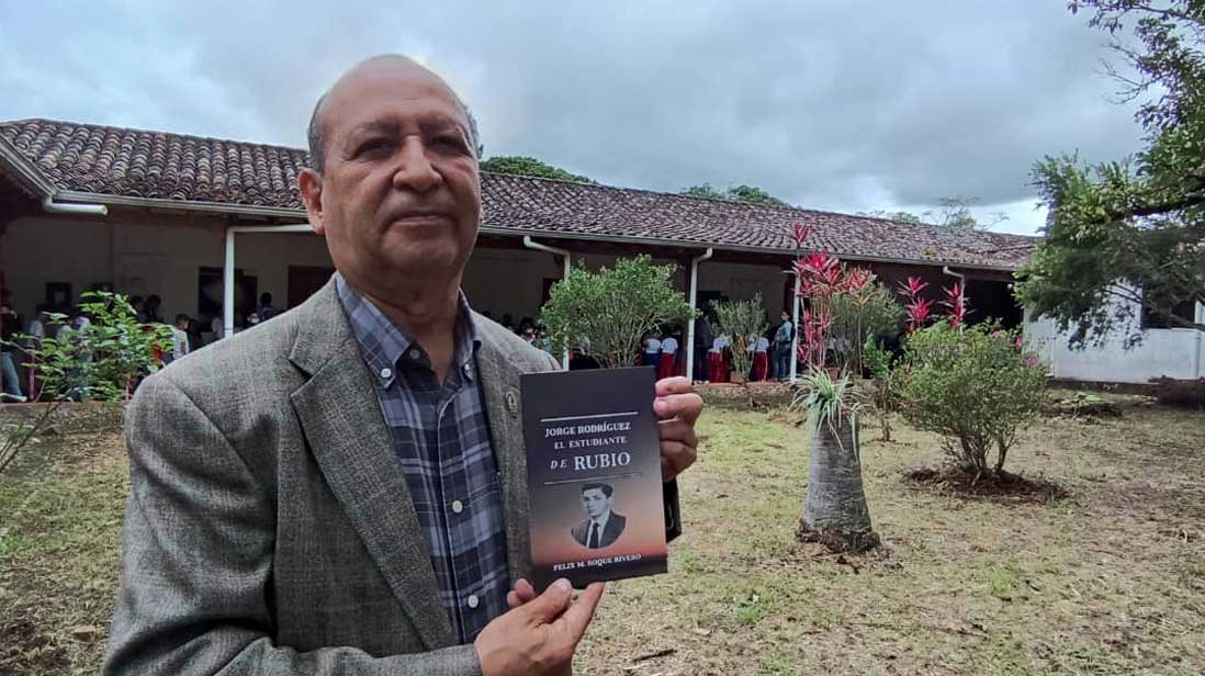 Escritor Félix Roque bautiza en Táchira libro en honor a Jorge ...