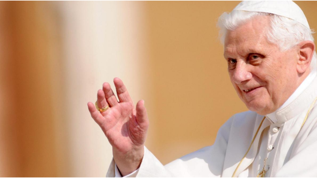 Muere el papa emérito Benedicto XVI a los 95 años