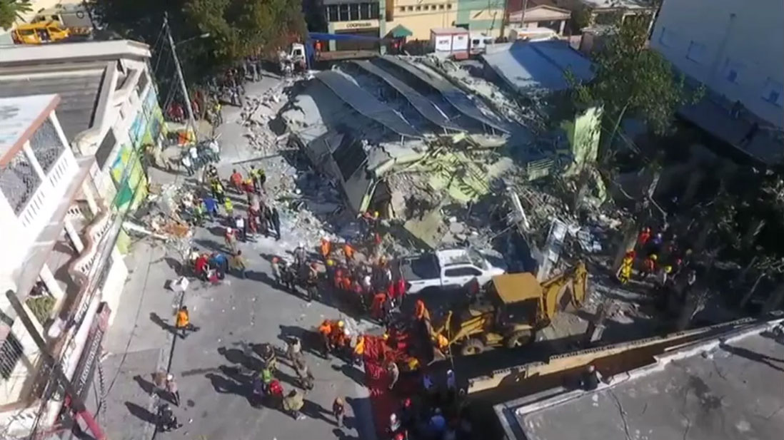 Derrumbe de edificio comercial deja más de 12 heridos en Dominicana