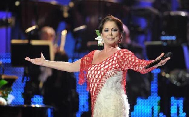 Isabel Pantoja inicia una gira en Miami con dos conciertos