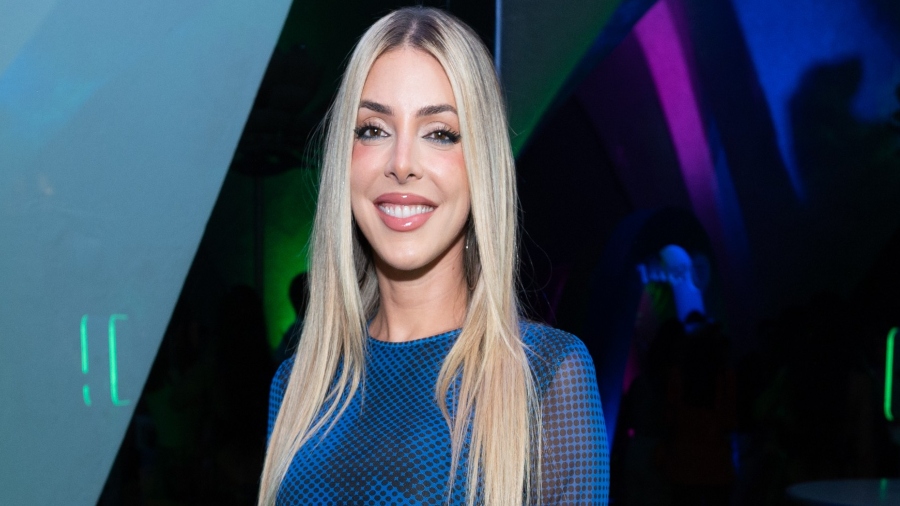 Corina Smith estrena su álbum "Triste pero siempre mami"