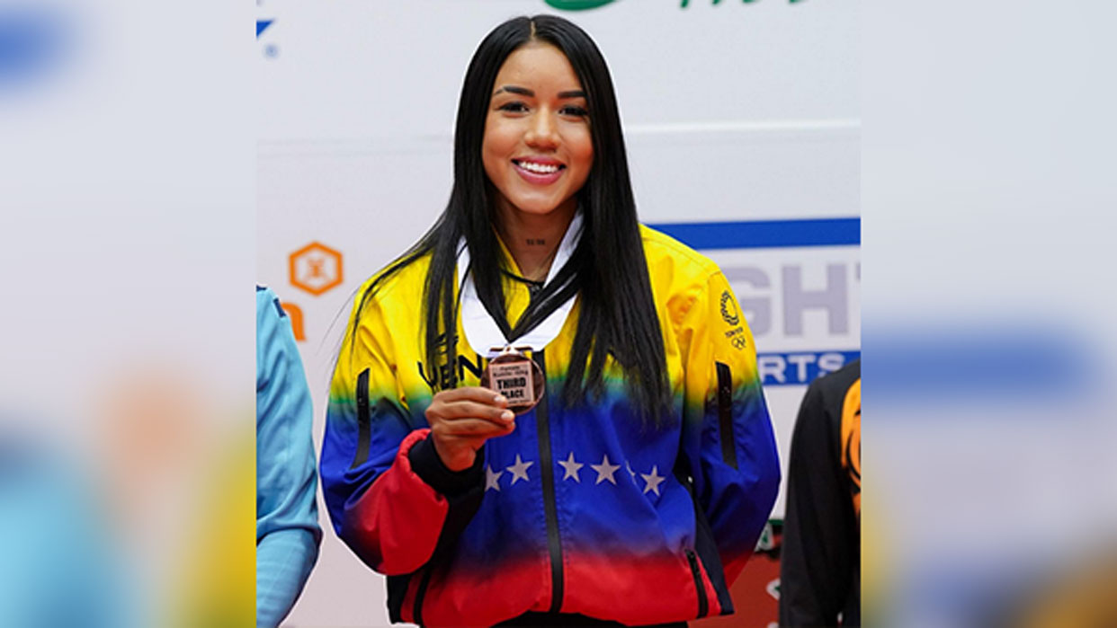 Karateca Yorgelis Salazar sumó presea en Japón