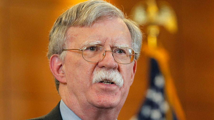 John Bolton califica de "una idea excelente" el suministro de bombas de ...