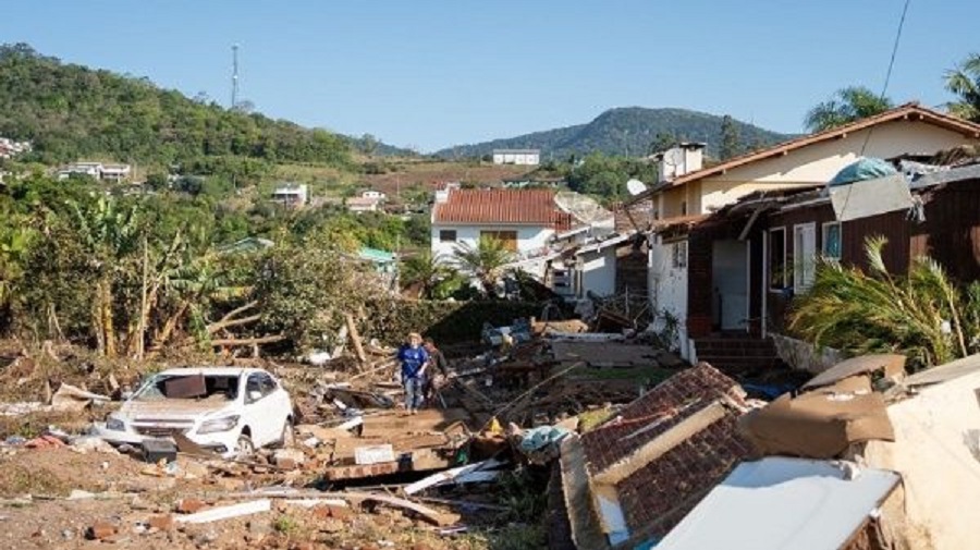 Aumentan A 40 Las Víctimas Mortales Por Ciclón Al Sur De Brasil