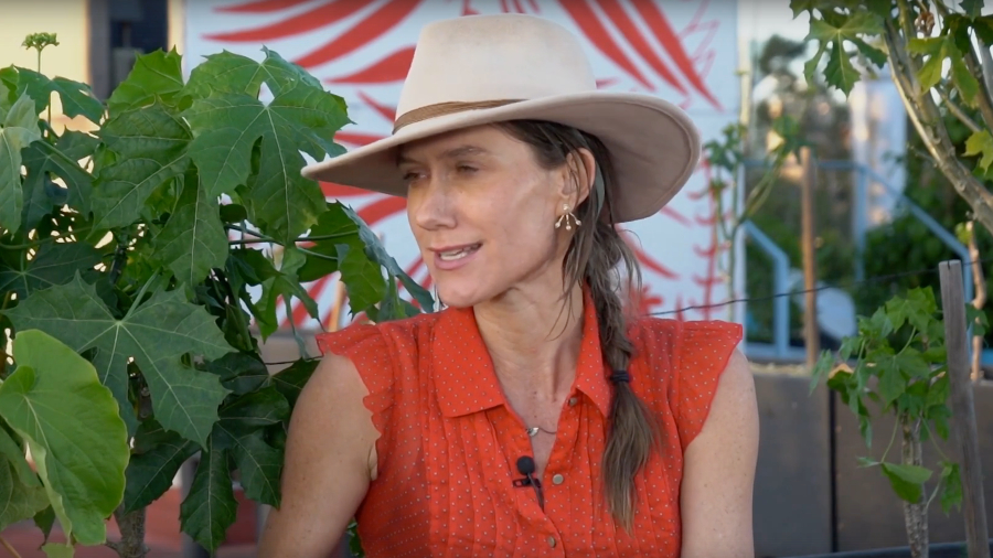 Lily Foster, agricultora mexicana: "La agricultura urbana hace ...