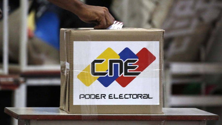 Abren los centros de votación en Venezuela para el referendo sobre el Esequibo