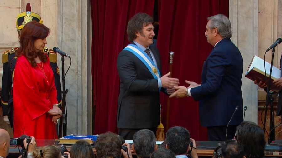 Javier Milei se juramenta como nuevo presidente de Argentina