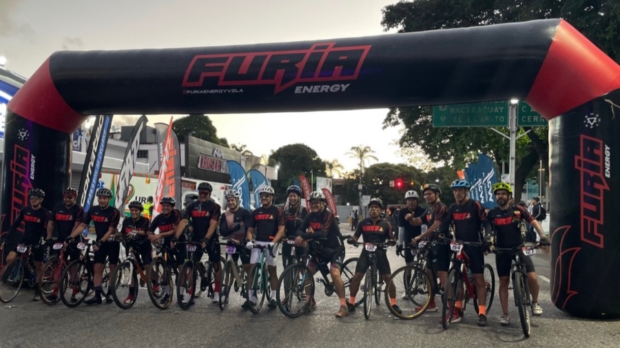 Brayan Revette y Katiuska García triunfaron este domingo en la rodada ...
