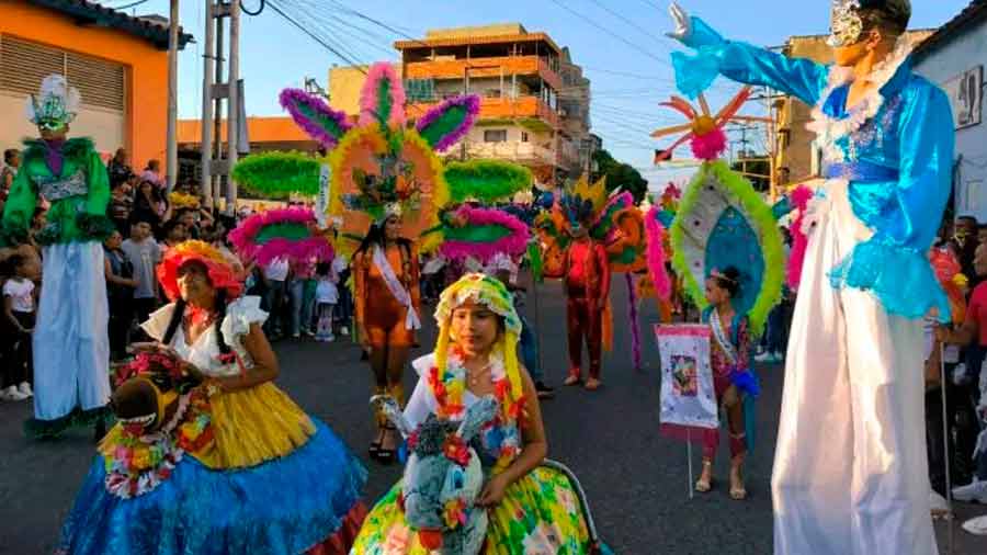 Charallave y Santa Teresa del Tuy celebran el carnaval con Zonas Activas