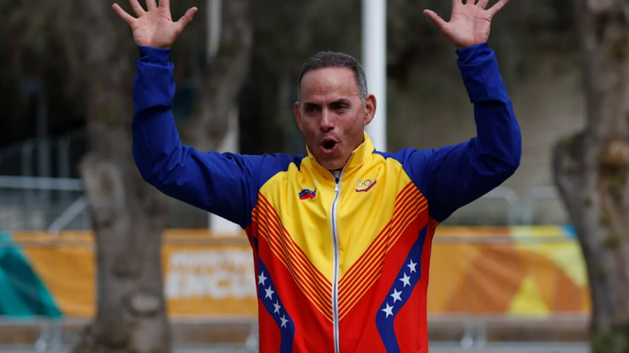 Tras 40 años de sus últimos JJOO el venezolano Leonel Martínez debuta ...