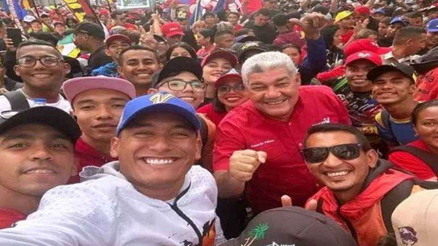 Así transcurrió la gran marcha nacional en respaldo a Maduro (+Fotos)