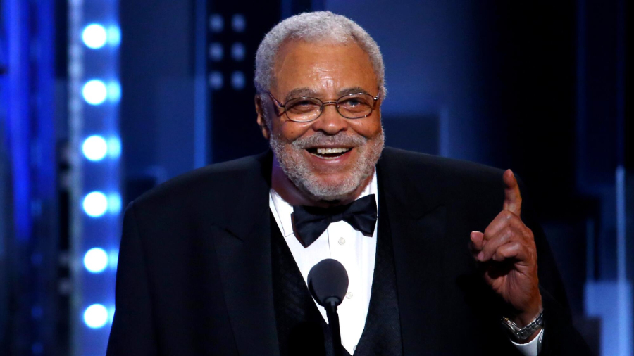 Muere James Earl Jones, el actor de doblaje que prestó su voz a Darth ...