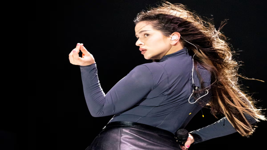 Rosalía estrena a nivel mundial su nueva canción "Omega"