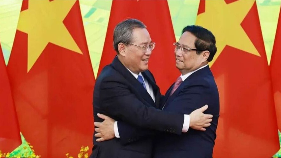China y Vietnam estrechan sus lazos militares y económicos