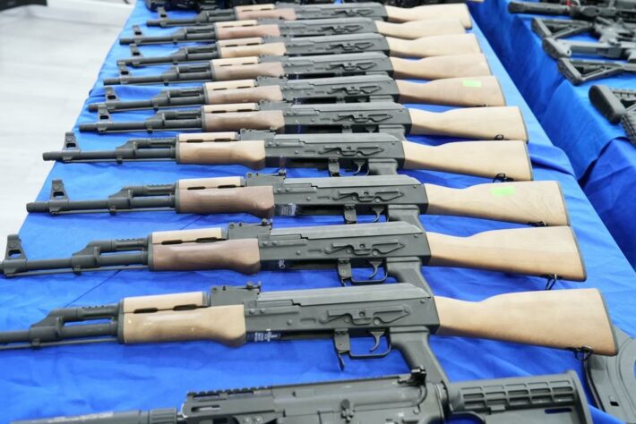 (+Fotos) Venezuela incauta más de 70 armas destinadas a acciones ...