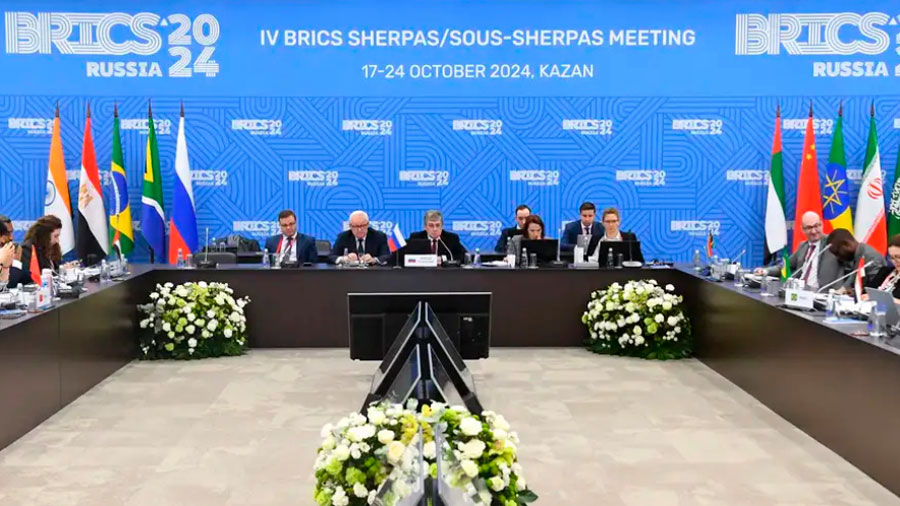 La cumbre de los BRICS arranca en Rusia con reunión informal