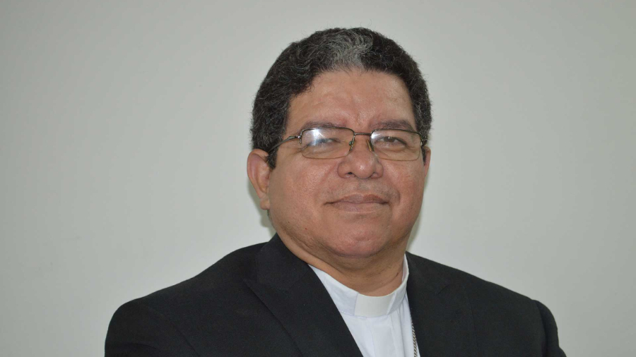 Monseñor José Azuaje es nombrado por El Vaticano como representante de ...