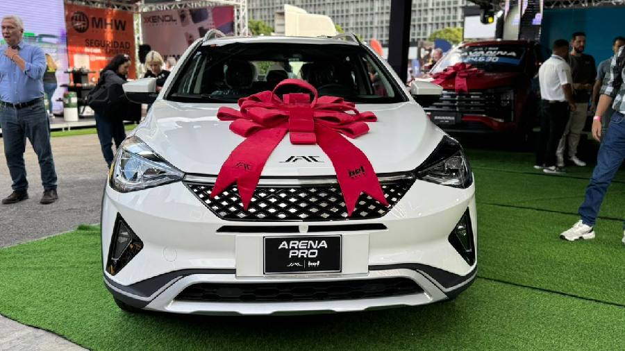 JAC lanza la nueva Arena Pro en el Autofest de Caracas