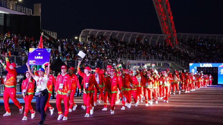 Así fue el desfile de los atletas en la inauguración de los XXI Juegos ...