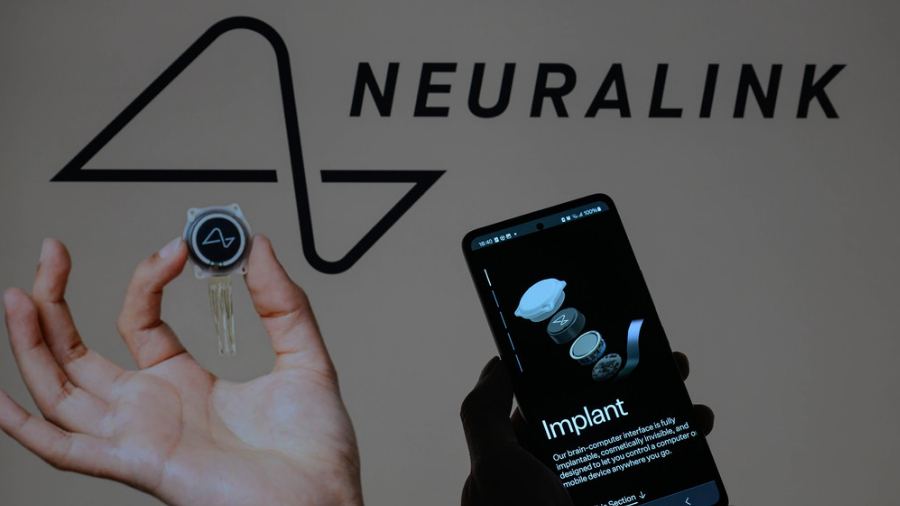 Neuralink probará si su chip cerebral puede controlar un brazo robótico Neuralink probará si su chip cerebral puede controlar un brazo robótico