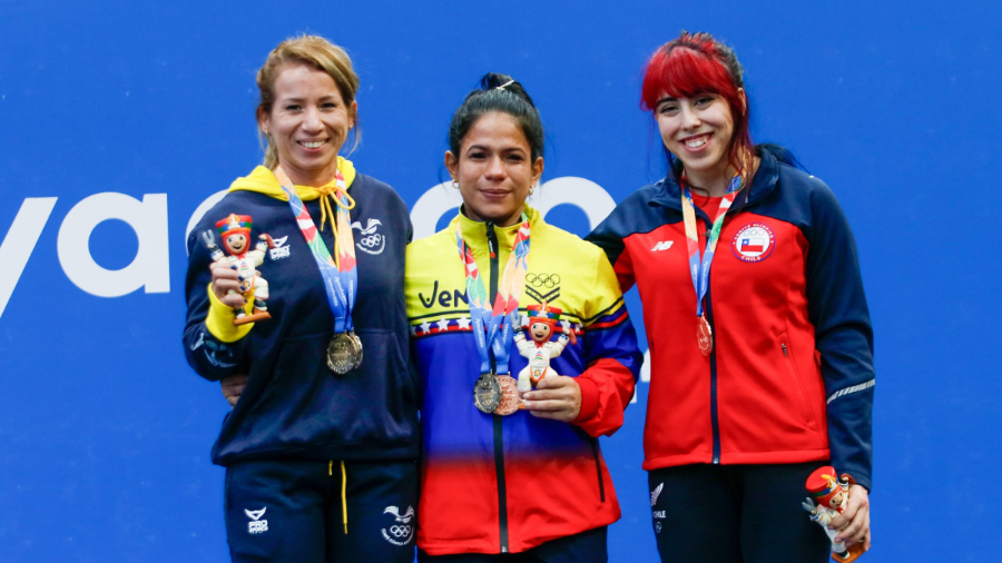 María Domínguez se alza con el oro en los Juegos Bicentenarios de ...