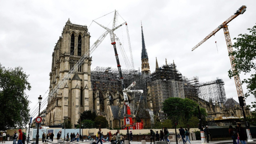 Notre Dame reabre por todo lo alto pero el mal tiempo obliga a adaptar ... Notre Dame reabre por todo lo alto pero el mal tiempo obliga a adaptar ...