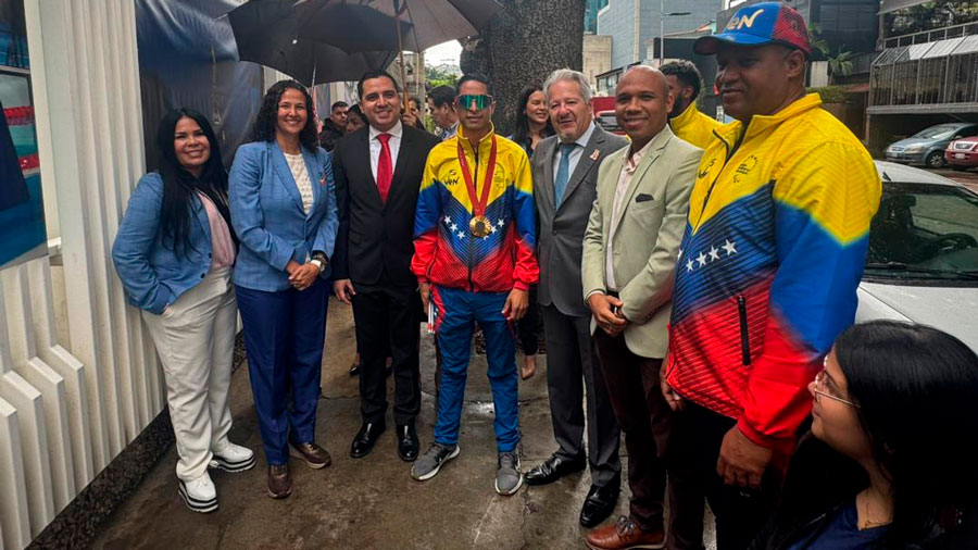 Embajada de Francia en Venezuela inaugura la exposición “Venezuela en ...