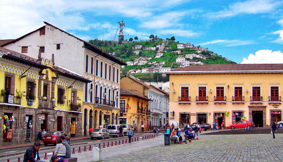 Fuentes a RT: EE.UU. recluta a personas en Ecuador para dar un golpe de ...