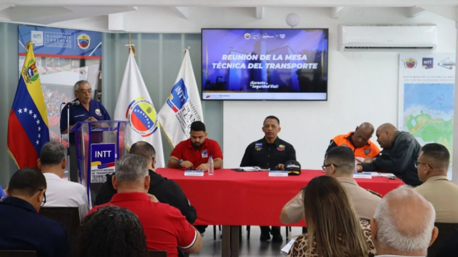 Sector transporte garantiza movilidad en época decembrina