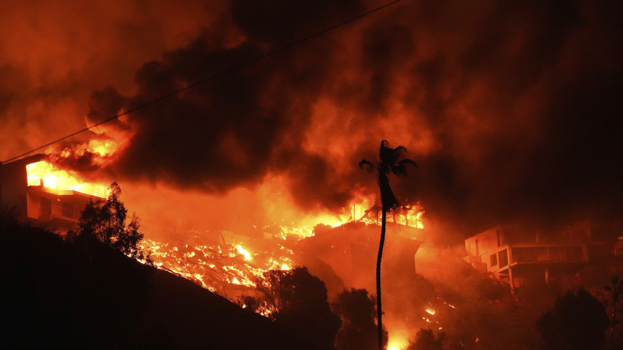 Infierno en California: incendios fuera de control dejan tierra quemada en la zona de desastre mayor