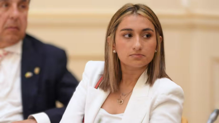 Petro juramenta a Laura Sarabia como la nueva canciller de Colombia