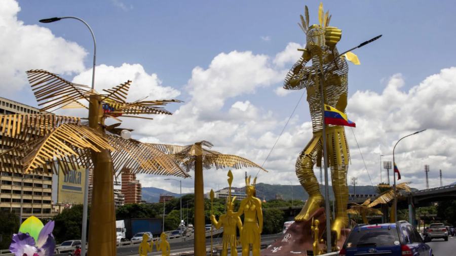 Escultura de Guaicaipuro en la autopista será retirada para ...