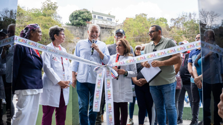 Juntos Todo Es Posible refaccionó Unidad de Diálisis del Hospital ...