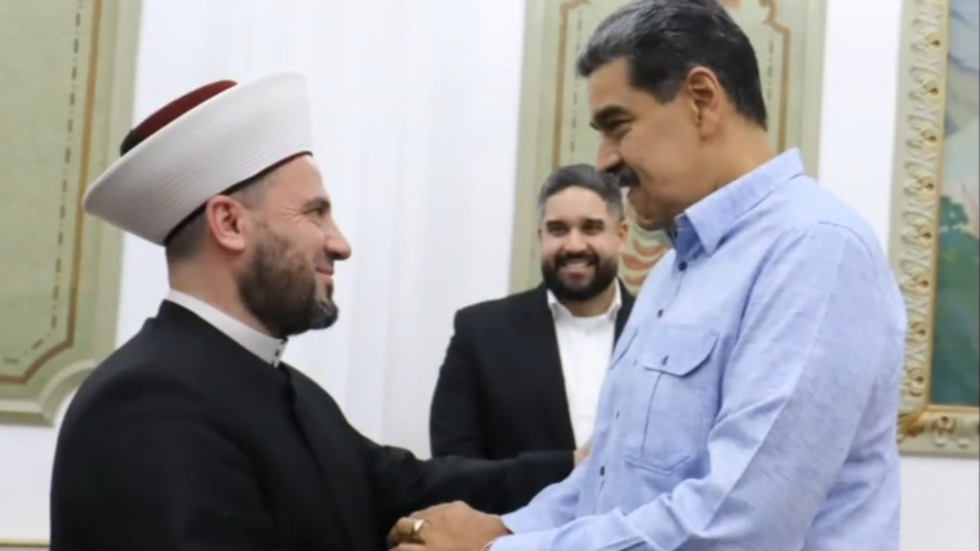 (+Fotos) Mandatario nacional recibe a la gran autoridad religiosa ...