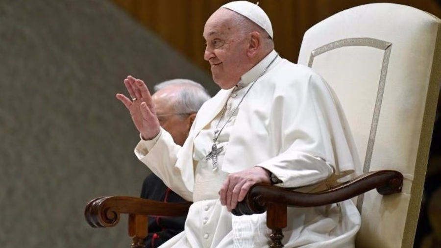 Papa Francisco regresará a la vida pública el próximo domingo de Pascua