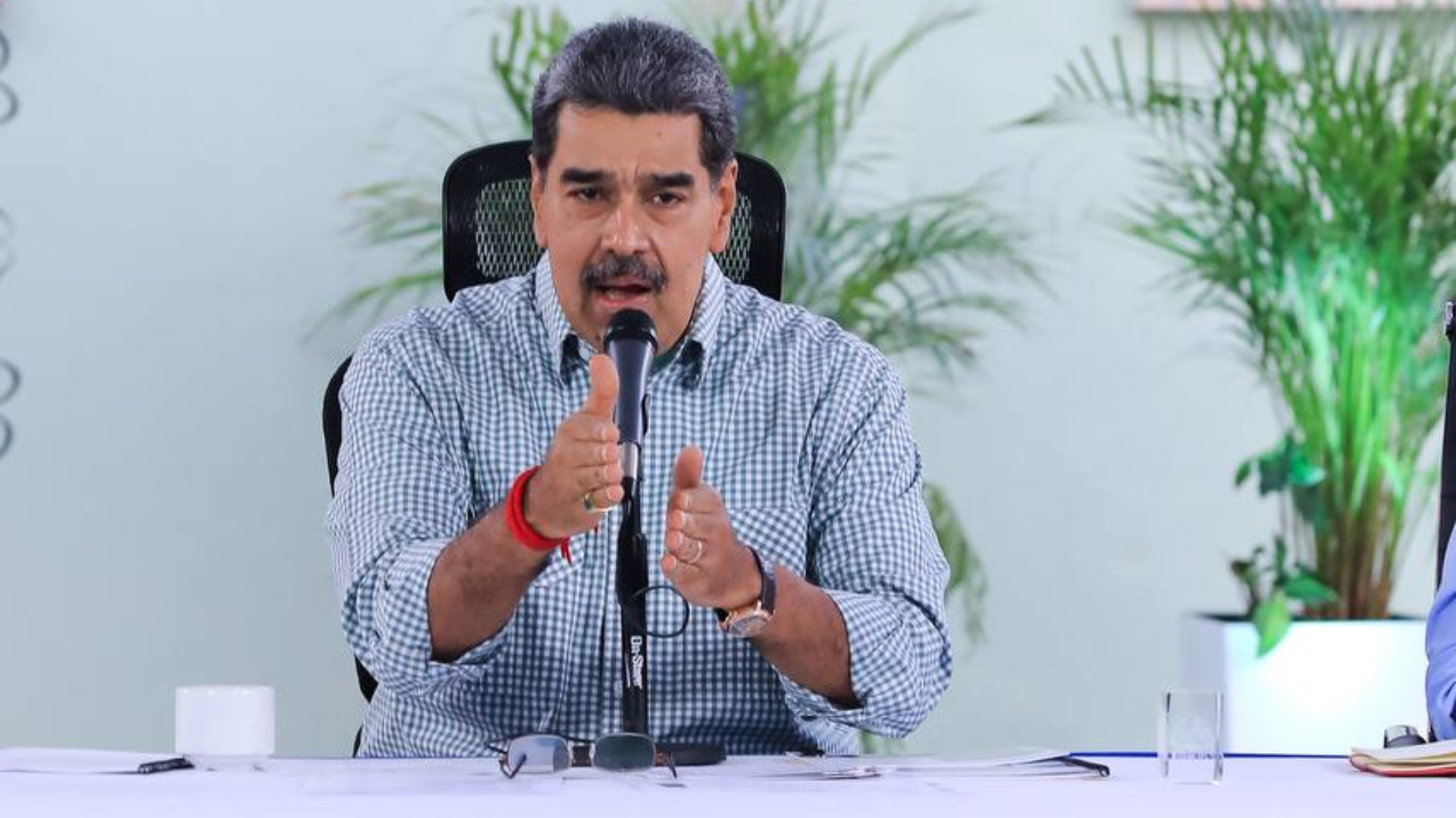 Maduro promete “recuperar” al Zulia y acusa a Rosales de desviar ...