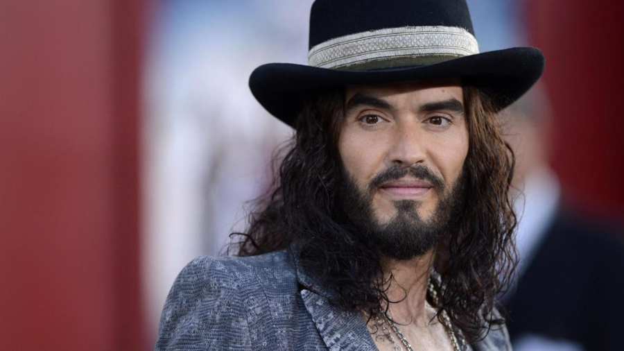 El actor británico Russell Brand, acusado de violación y agresión ...