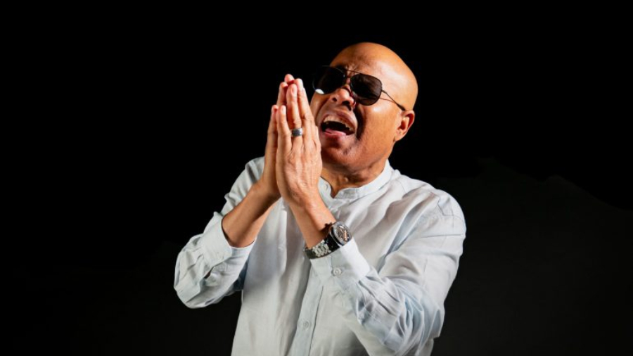 Rubby Pérez cantó para que lo encontraran entre los escombros del Jet ...