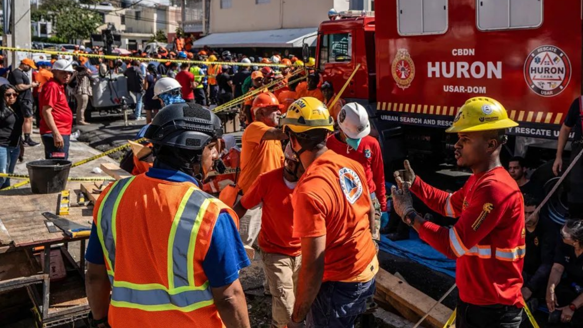 Aumenta a 58 la cifra de personas fallecidas por el colapso del techo ...