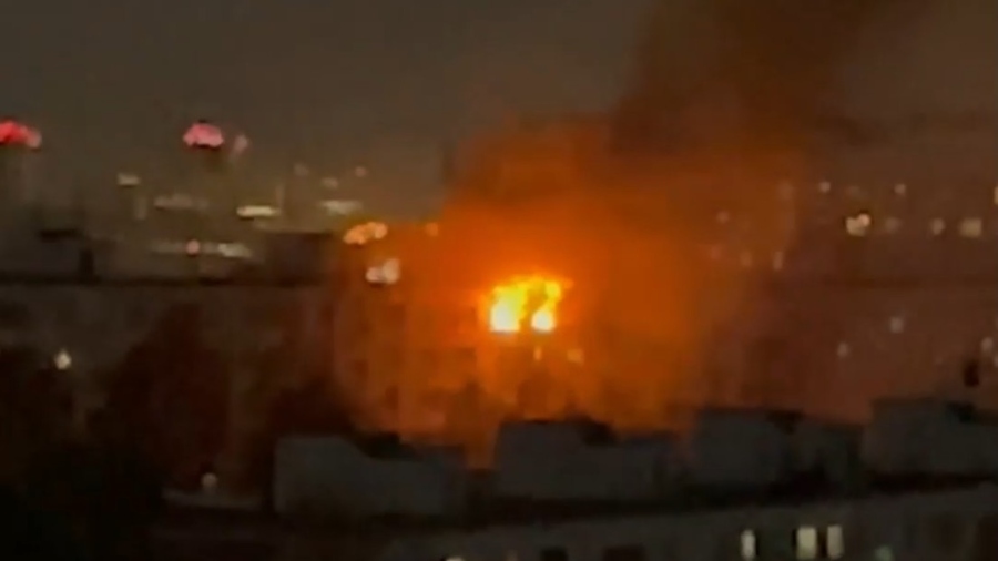 (+Video) ‌Fuerte explosión en edificio residencial de Moscú deja dos ...