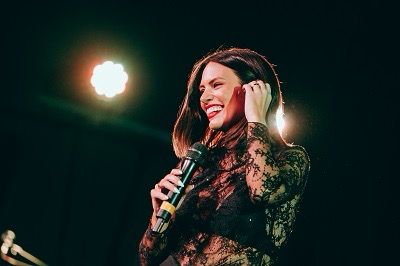 Laura Chimaras ofrecerá un concierto poético sin precedentes