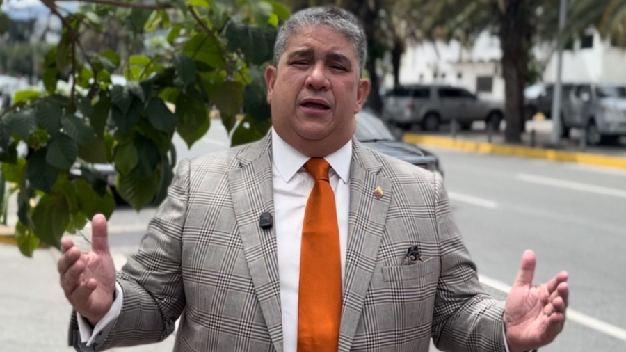 José Gregorio Correa celebra la reunificación de Maikelys Espinoza con ...