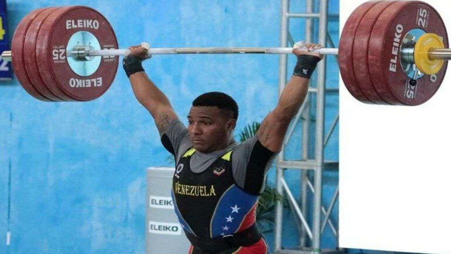 Julio Mayora revalida su título nacional