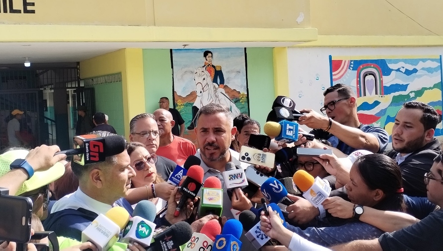 Luis José Marcano ejerció derecho al voto: "Tenemos un sistema ...