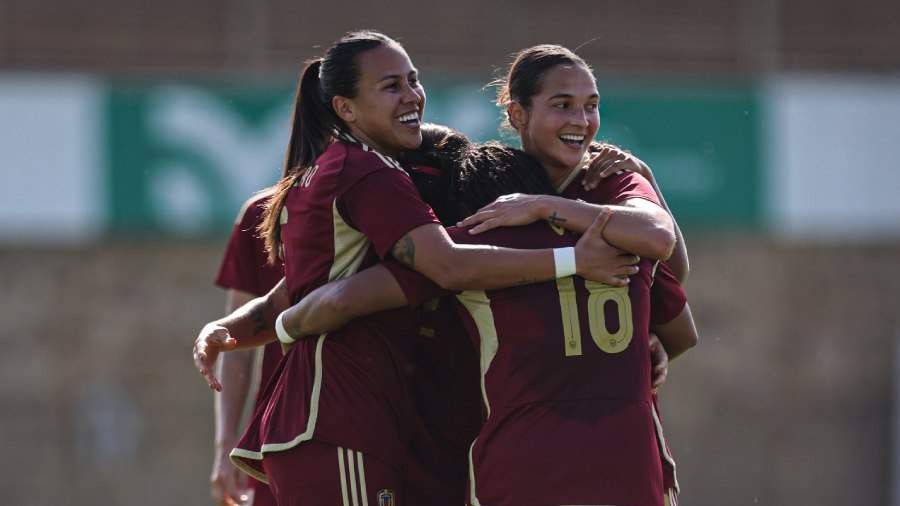 Deyna Castellanos volvió a la selección y dirigió goleada contra Nueva ...