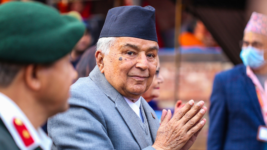 Desmienten la dimisión del presidente de Nepal