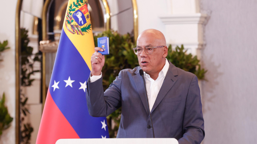 Jorge Rodríguez anunció instalación de los capítulos del "Consejo de ...