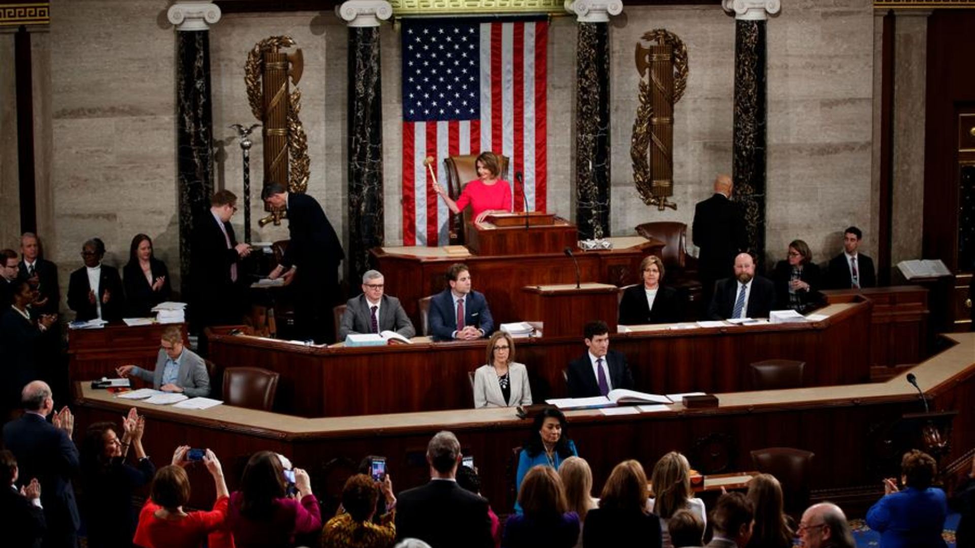 Demócratas acusan a Trump de querer una "guerra" y un cambio de ...