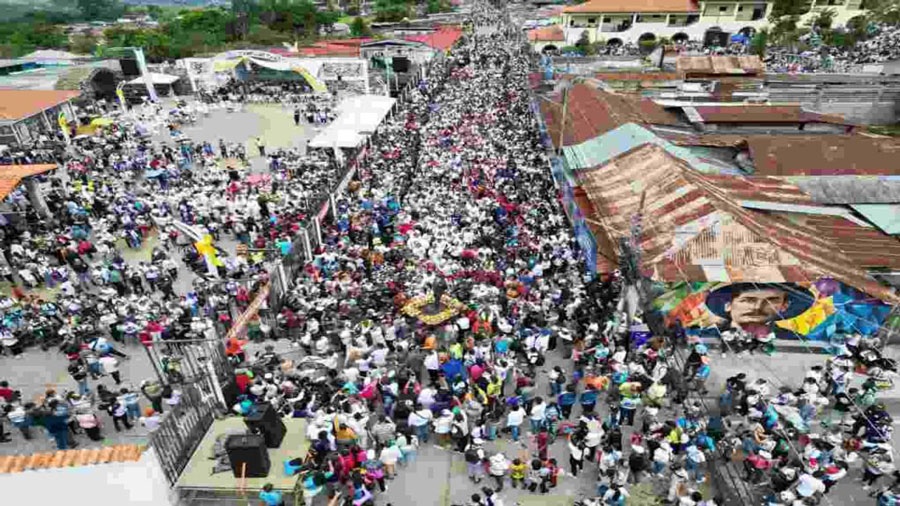 Isnotú recibe más de 100 mil devotos en la primera Fiesta Litúrgica de ...
