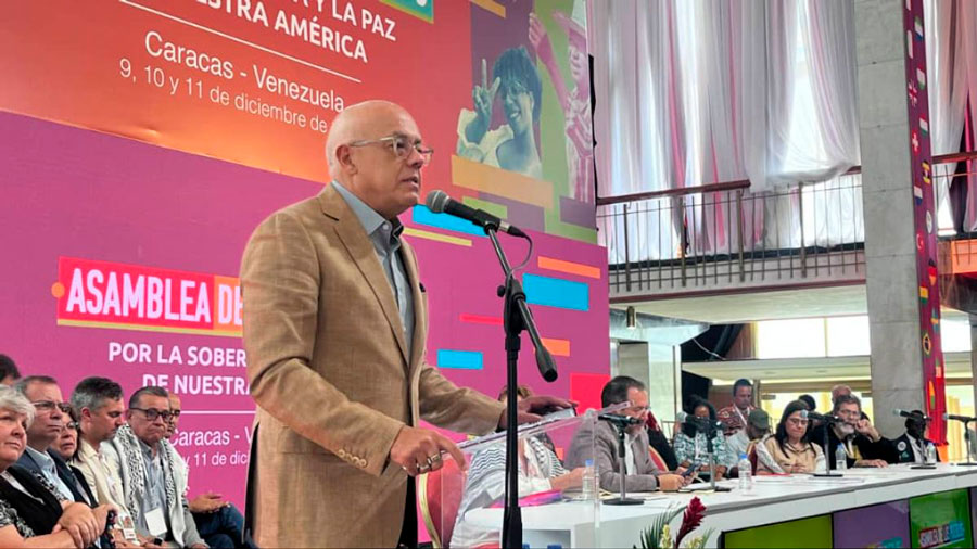 "La Doctrina Monroe 2.0 es una guerra para asolar a Venezuela y robar ...
